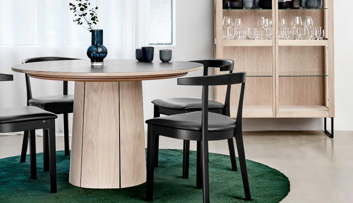 The Perfect Blend of Elegance and Functionality:Extendable Round Dining ...